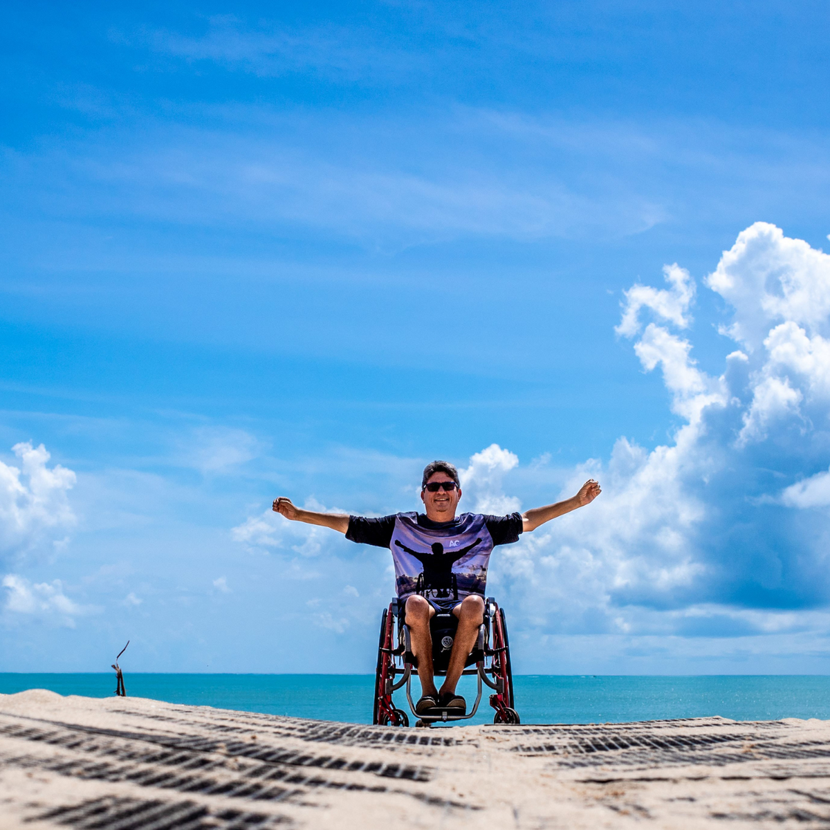 Traveling with Mobility Aids: Making Your Adventure Accessible – Apria Home